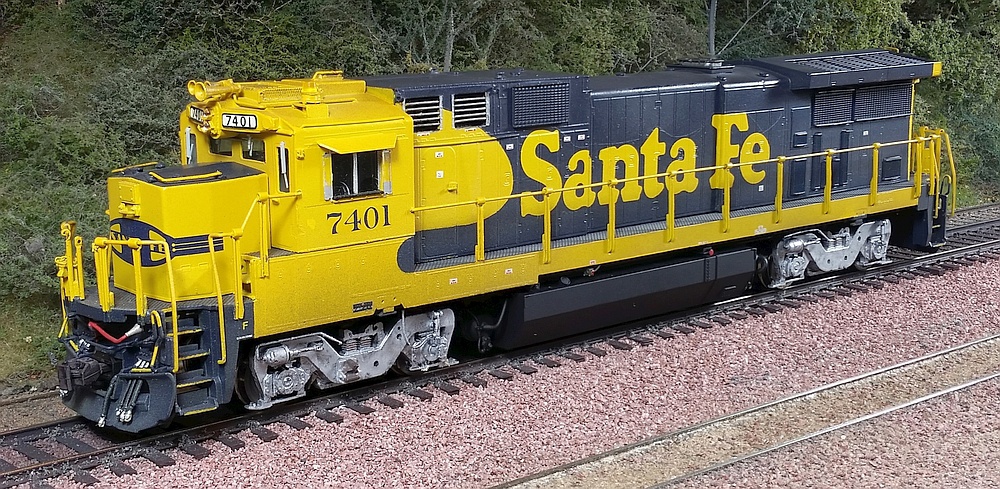 Gregg Fuhriman HO ATSF B39-8 7401